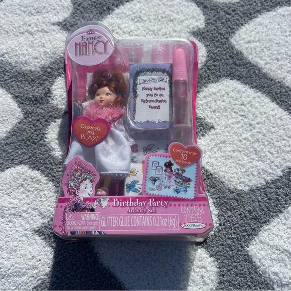 Fancy Nancy | Toys | New In Box Fancy Nancy Birthday Party Activity Set ...